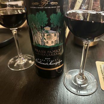 THE SAINT CLAIR - Updated January 2026 - 119 Photos & 46 Reviews - 32 ...