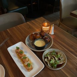 THE HENRY - Updated September 2024 - 290 Photos & 188 Reviews - 701 S ...