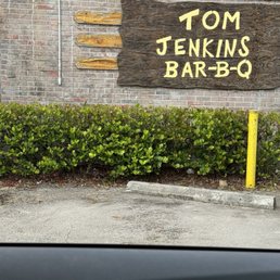 TOM JENKINS B-B-Q - Updated October 2025 - 511 Photos & 1119 Reviews ...