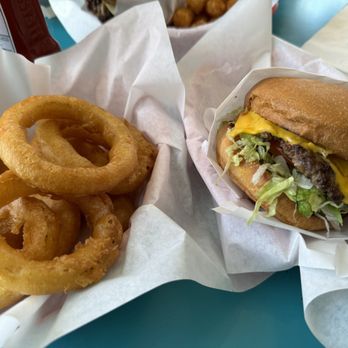 HUNKY’S HAMBURGERS - Updated July 2025 - 356 Photos & 421 Reviews - 321 ...