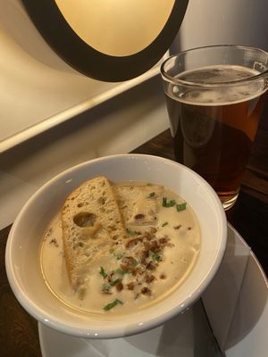 THREE ROSES TAVERN - Updated May 2025 - 40 Photos & 27 Reviews - 117 W ...