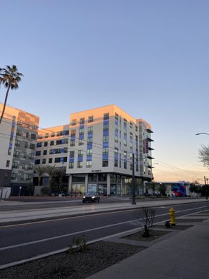 CANVAS TEMPE - Updated October 2025 - 30 Photos & 61 Reviews - 1028 E ...