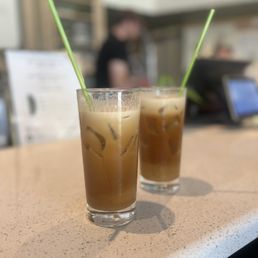 HELLO DARLING - Updated July 2025 - 183 Photos & 92 Reviews - 1610 ...