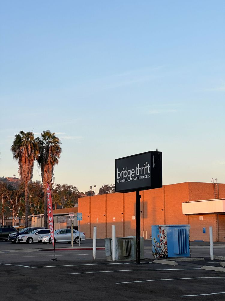 BRIDGE THRIFT - Updated October 2025 - 36 Photos & 17 Reviews - 9617 ...