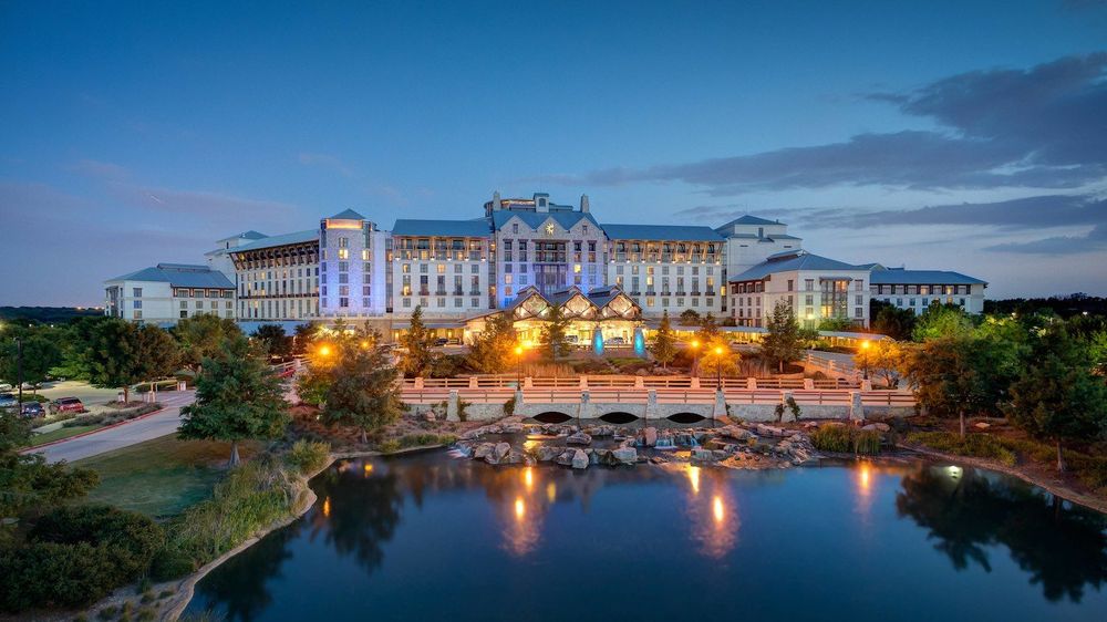 Gaylord Texan Resort Convention Center Updated April 2026 2900