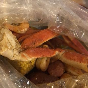 THE TANGY CRAB - Updated April 2025 - 103 Photos & 87 Reviews - 7433 W ...