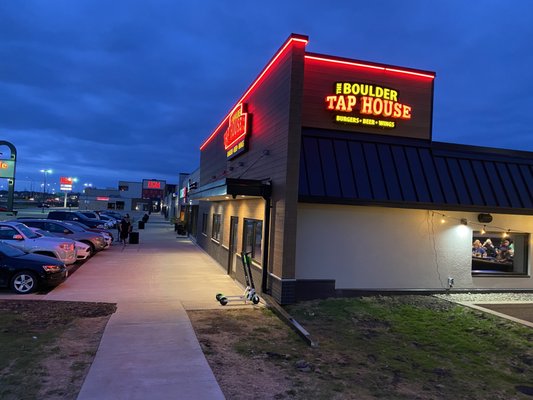 BOULDER TAP HOUSE - Updated 05/2025 - 46 Photos & 43 Reviews - 24 17th ...