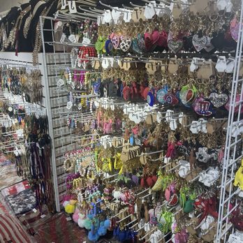 HARWIN OUTLET MALL - Updated December 2025 - 29 Photos & 17 Reviews ...