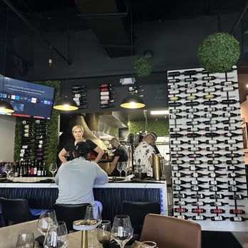 LIVELLO - Updated September 2024 - 334 Photos & 112 Reviews - 2047 N ...