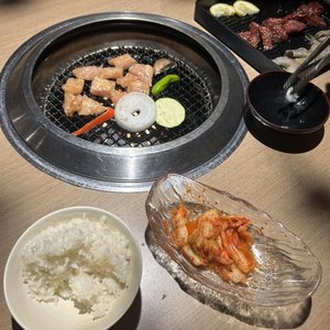 DUMPLING HOUSE - Updated May 2025 - 84 Photos - 2010 W 9th Ave, Oshkosh, Wisconsin - Chinese ...