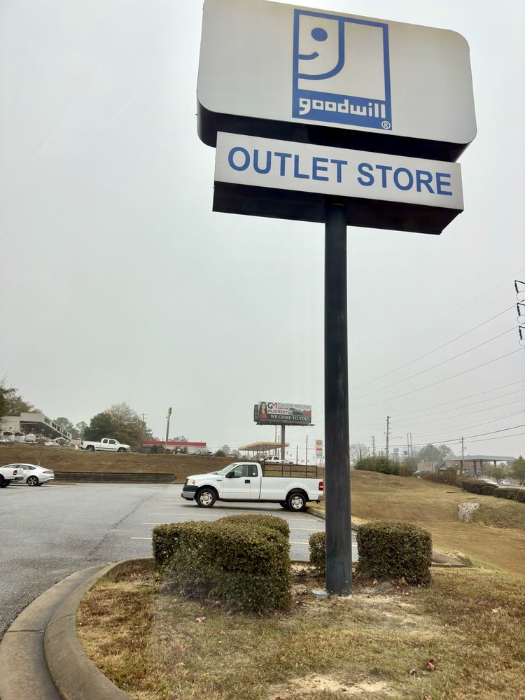 GOODWILL - Updated January 2025 - 3857 St Marys Rd, Columbus, Georgia ...