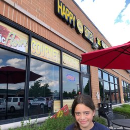 HAPPY BITES BURGER & WINGS - Updated December 2025 - 198 Photos & 286 ...
