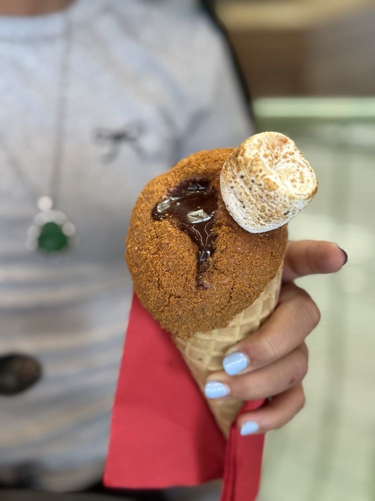 URBAN DESSERT LAB - Updated August 2025 - 148 Photos & 104 Reviews ...