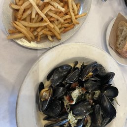 SARDINE - Updated January 2026 - 849 Photos & 710 Reviews - 617 ...