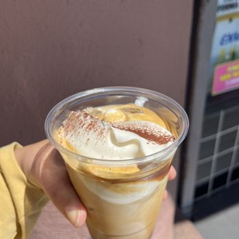 YEEMS COFFEE - Updated May 2024 - 773 Photos & 514 Reviews - 3033 W 6th ...