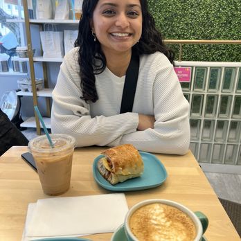 3 LITTLE FIGS - Updated November 2024 - 607 Photos & 705 Reviews - 278 ...