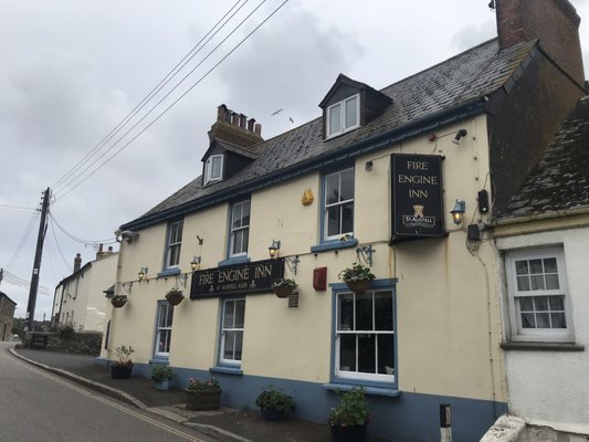 FIRE ENGINE INN - Updated June 2024 - Higher Fore Street, Marazion ...