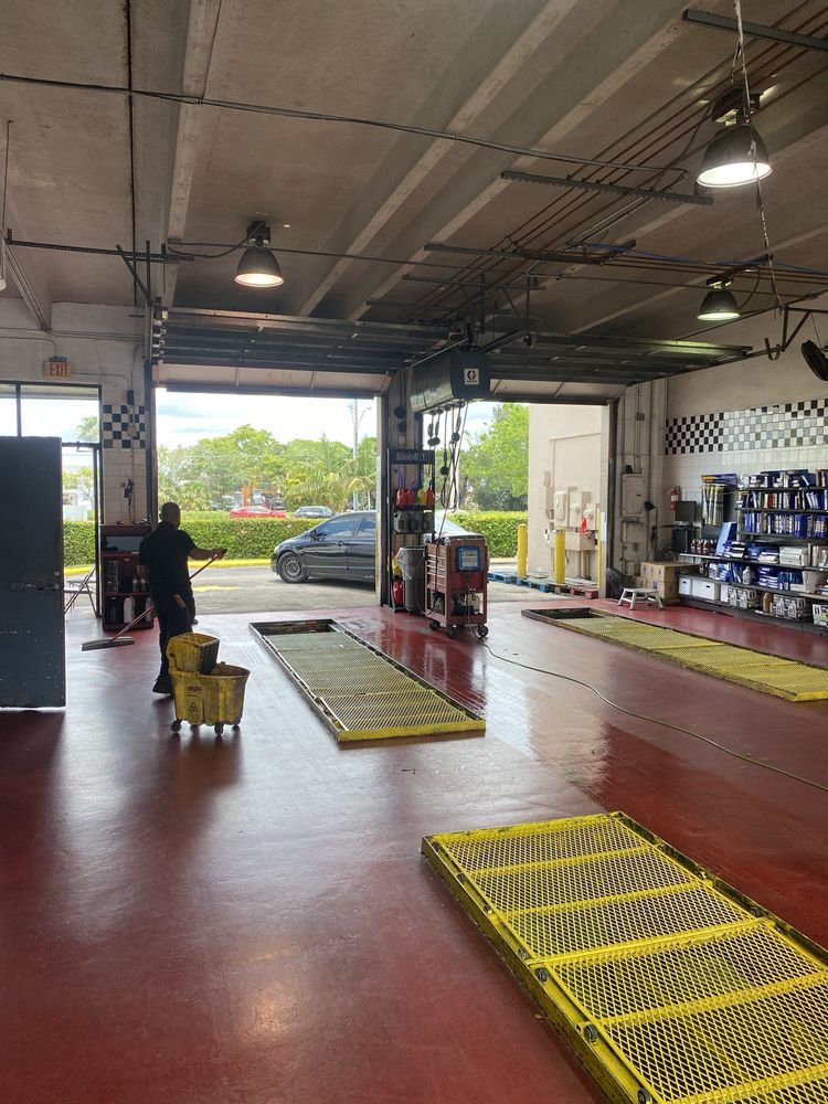 HI TECH LUBE - Updated August 2025 - 20 Reviews - 1804 W 68th St ...