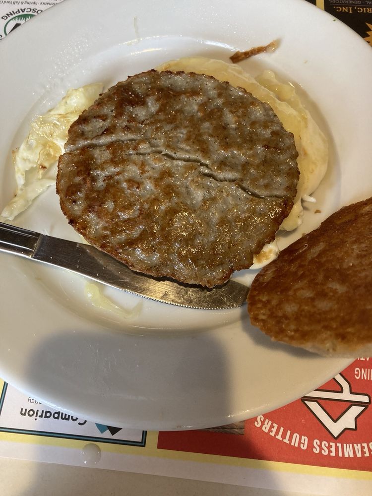 BREAKFAST NOOK - Updated March 2025 - 22 Photos & 74 Reviews - 770 S ...