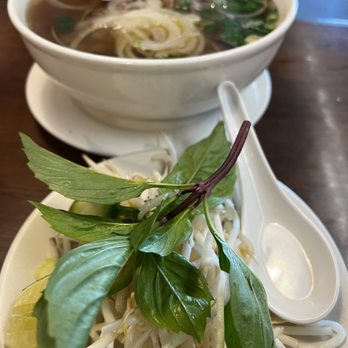 YUMMY PHO - Updated August 2025 - 429 Photos & 618 Reviews - 8920 161st ...