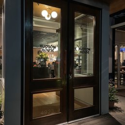 HUDSON HOUSE - Updated December 2025 - 1044 Photos & 677 Reviews - 4933 ...