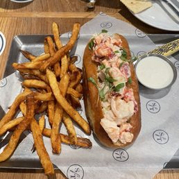 SALT TRADERS ZILKER - Updated July 2025 - 1036 Photos & 522 Reviews ...