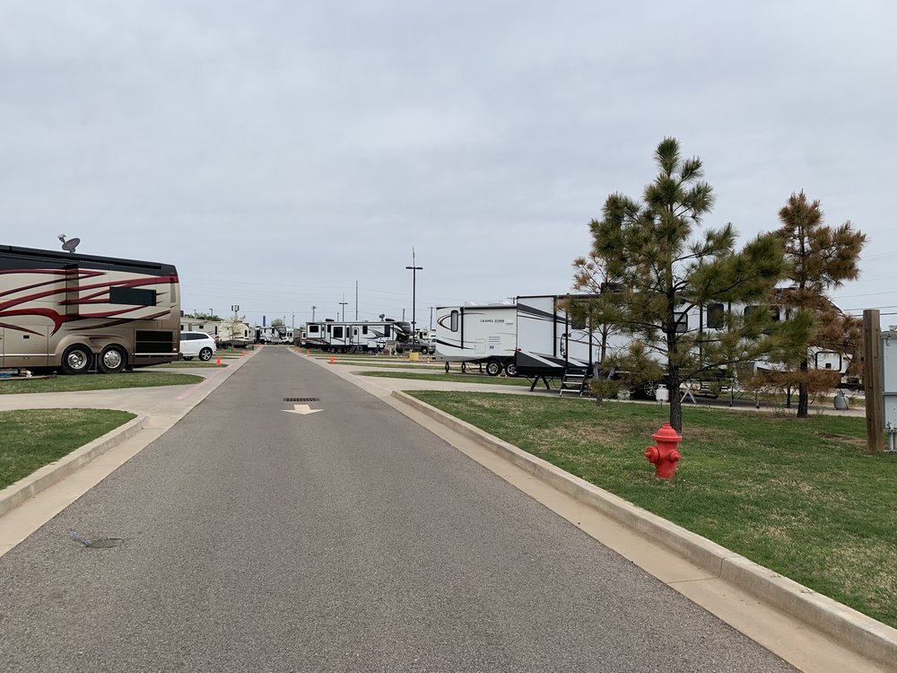 ROADRUNNER RV PARK - Updated April 2025 - 15 Photos & 22 Reviews - 4740 ...