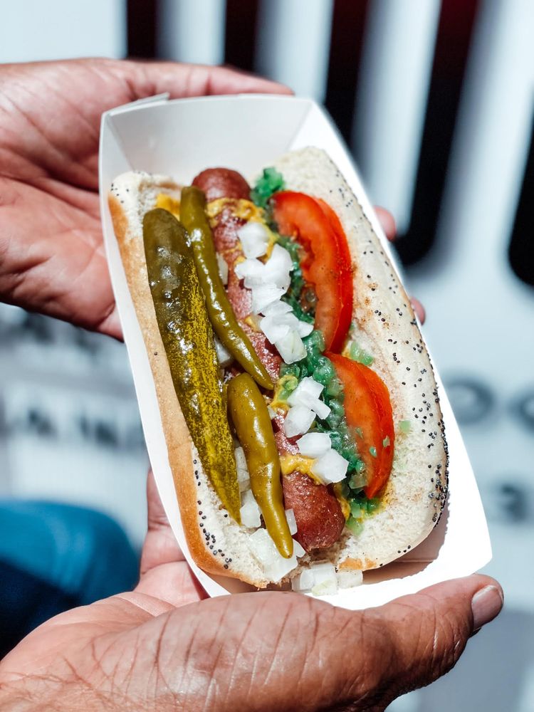 MIDWAY DOGS - Updated July 2025 - 31 Photos & 51 Reviews - 820 W Fm ...