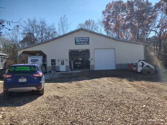 HOLLOWAY CUSTOM AUTO REPAIR - Updated October 2025 - 27 Photos - 5411 ...