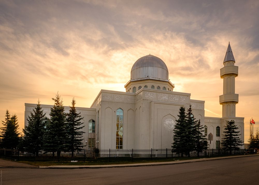 BAITUN NUR MOSQUE - Updated January 2025 - 16 Photos - 4353 54 Avenue ...