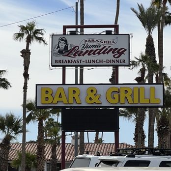 YUMA LANDING BAR & GRILL - Updated September 2024 - 147 Photos & 131 ...