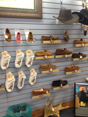 FORT FUDGE SHOP - Updated October 2025 - 10 Photos - 113 Straits Ave ...