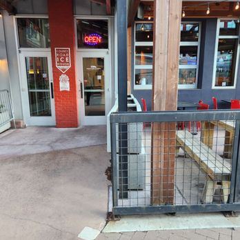 COUNTY ROAD ICE HOUSE - Updated June 2024 - 375 Photos & 297 Reviews ...