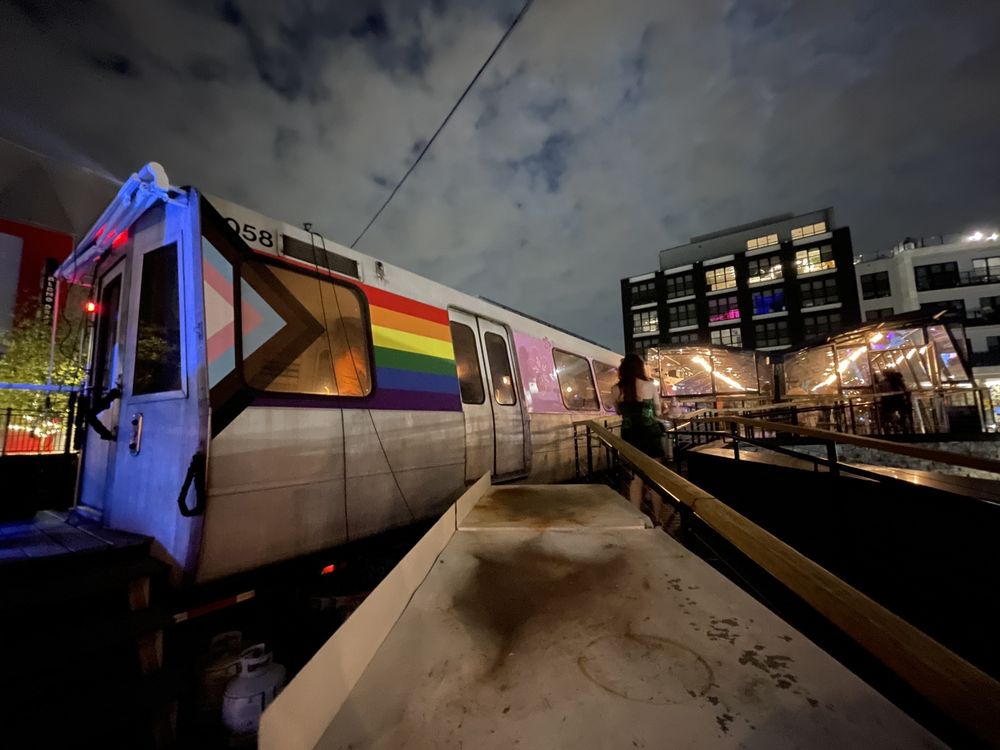 METROBAR DC - Updated December 2025 - 335 Photos & 151 Reviews - 640 ...