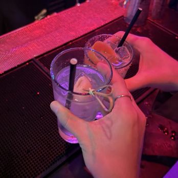 RAVEN BAR - Updated December 2025 - 687 Photos & 708 Reviews - 1151 ...