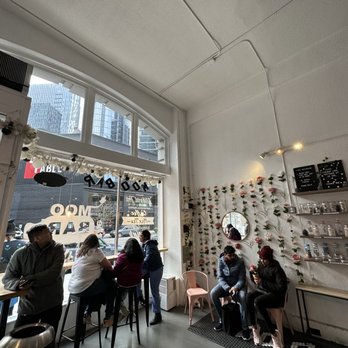 THE MOO BAR - Updated July 2024 - 1181 Photos & 620 Reviews - 2124 ...