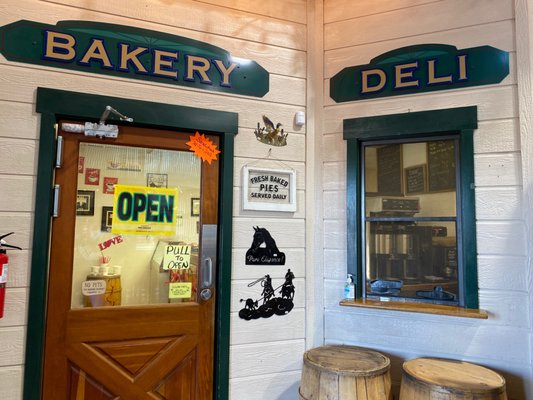 CLEMENTS RIDGE - Updated January 2025 - 261 Photos & 185 Reviews ...