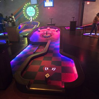 PUTTSHACK - PITTSBURGH - Updated August 2025 - 259 Photos & 169 Reviews ...