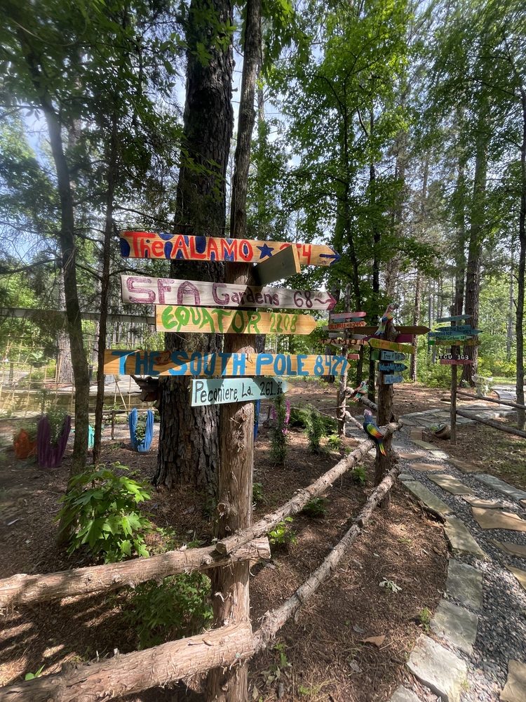 LONGVIEW ARBORETUM & NATURE CENTER - Updated January 2026 - 10 Photos ...