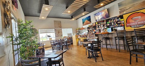 THE NOODLE HOUSE - Updated June 2026 - 73 Photos & 61 Reviews - 2490 ...