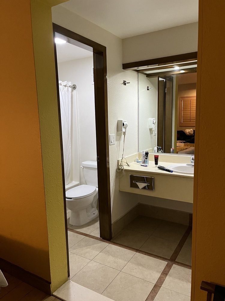 HOTEL COLONIAL - 19 Photos - Mexicali, Baja California - Hotels - Phone ...