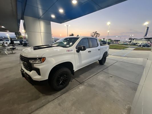 SIMPSON CHEVROLET OF IRVINE - Updated November 2025 - 386 Photos & 1093 ...