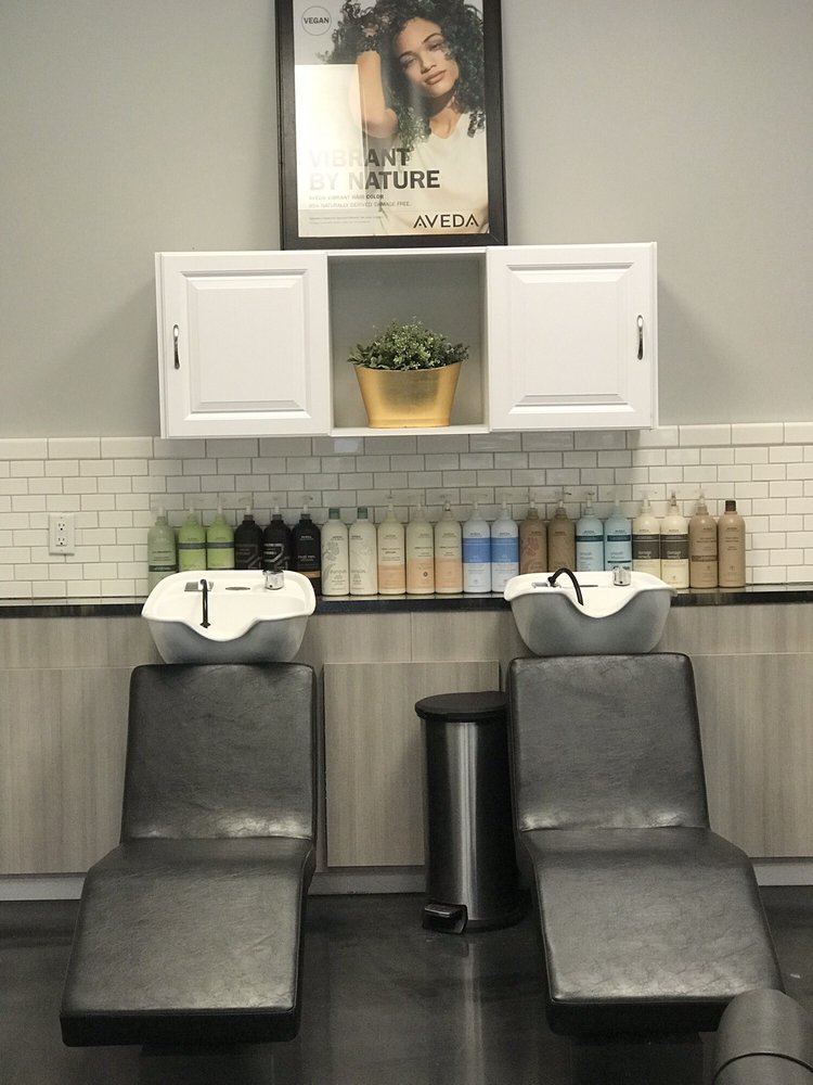 SOUTHERN GRACE SALON AND SPA - 41 Photos & 10 Reviews - 1351 Decatur ...