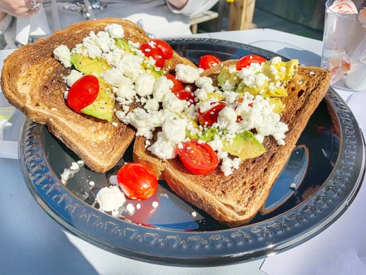 THE PUB IN MATUNUCK - Updated June 2024 - 11 Photos & 15 Reviews - 907 ...