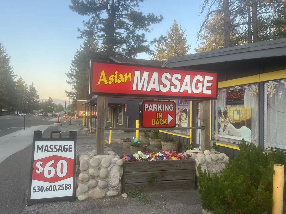 IN YOUR FACE SIGNS AND TEES - Updated December 2025 - 10 Reviews - 2152 ...