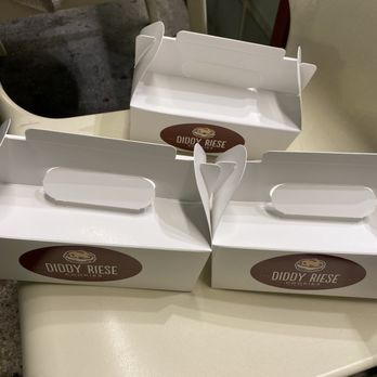 DIDDY RIESE COOKIES - Updated January 2025 - 3406 Photos & 5896 Reviews ...