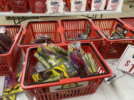 FIN FEATHER FUR OUTFITTERS - ASHLAND - 37 Photos & 28 Reviews - 652 US ...