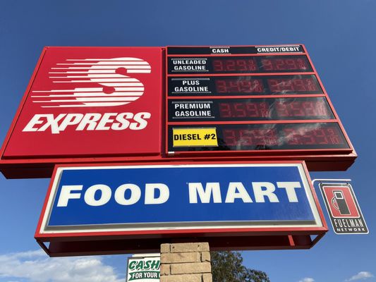 SPEEDWAY EXPRESS GAS STATION - Updated October 2025 - 40 Photos - 1735 ...