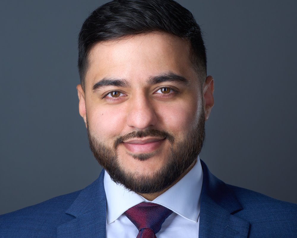 LOOK SHARP HEADSHOTS - Updated December 2024 - Request a Quote ...