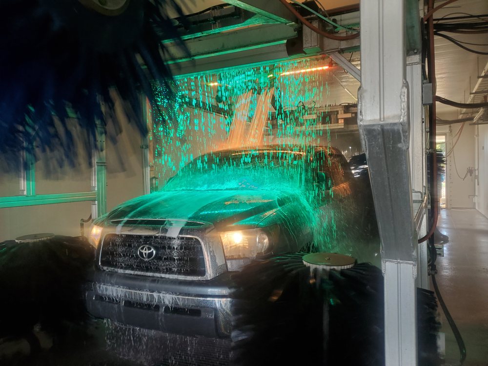 MODWASH - 34 Photos - 1328 Julian R Allsbrook Hwy, Roanoke Rapids ...